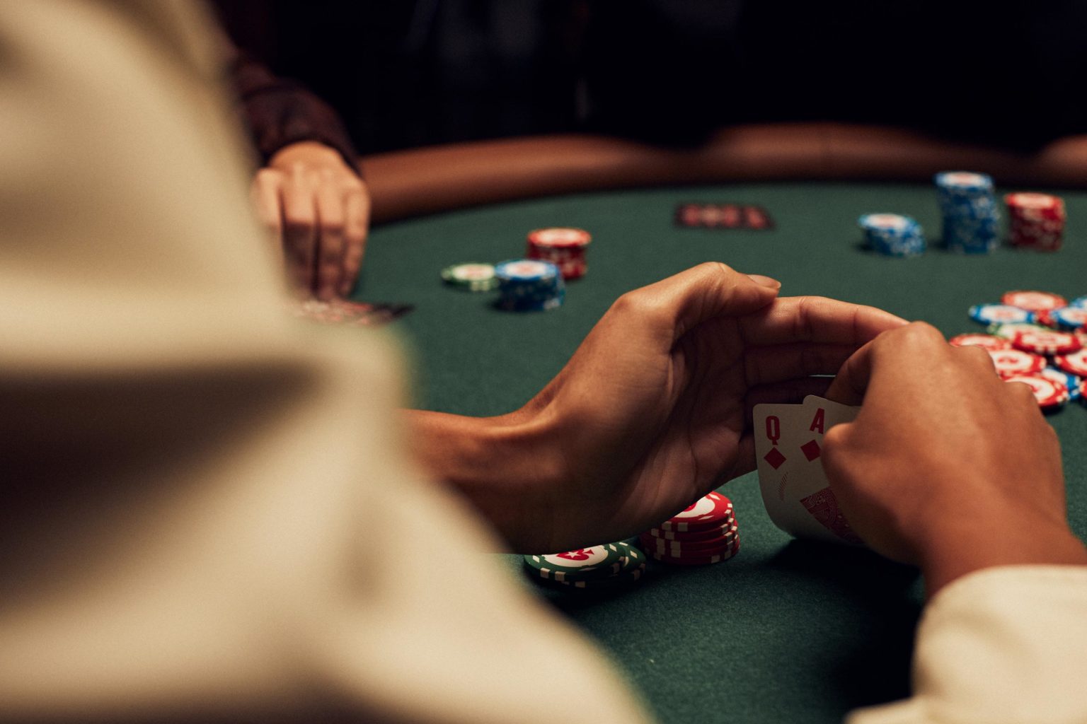 5 different ways to pull off a bluff - PokerStars Learn UK
