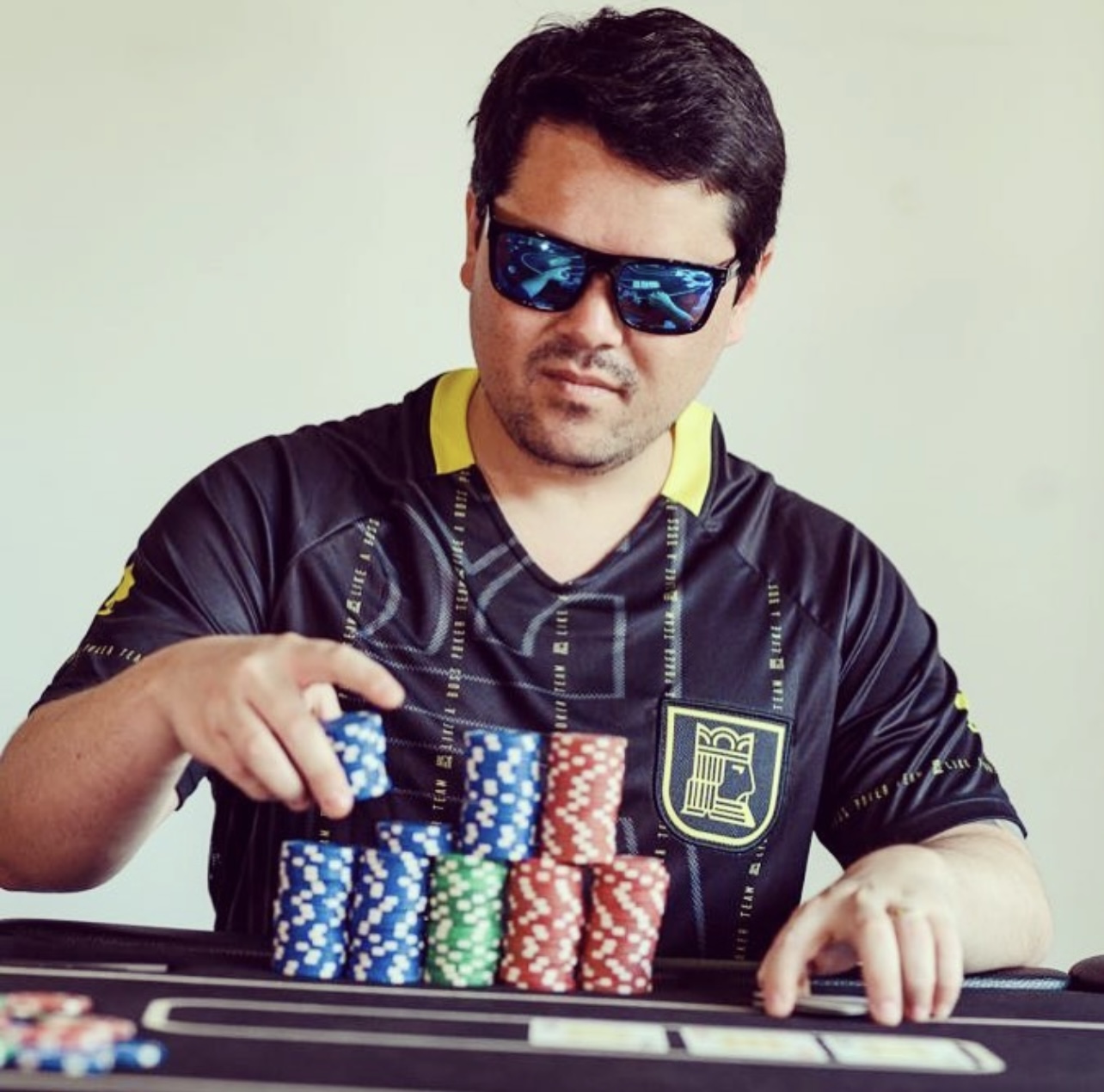 Ricardo ‘RFN1986’ Nagamoto wins SMA17 for $1M - PokerStars